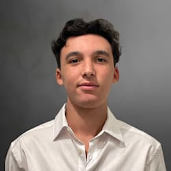 Design a timeless ai saas tech logo for innovative startup software ...