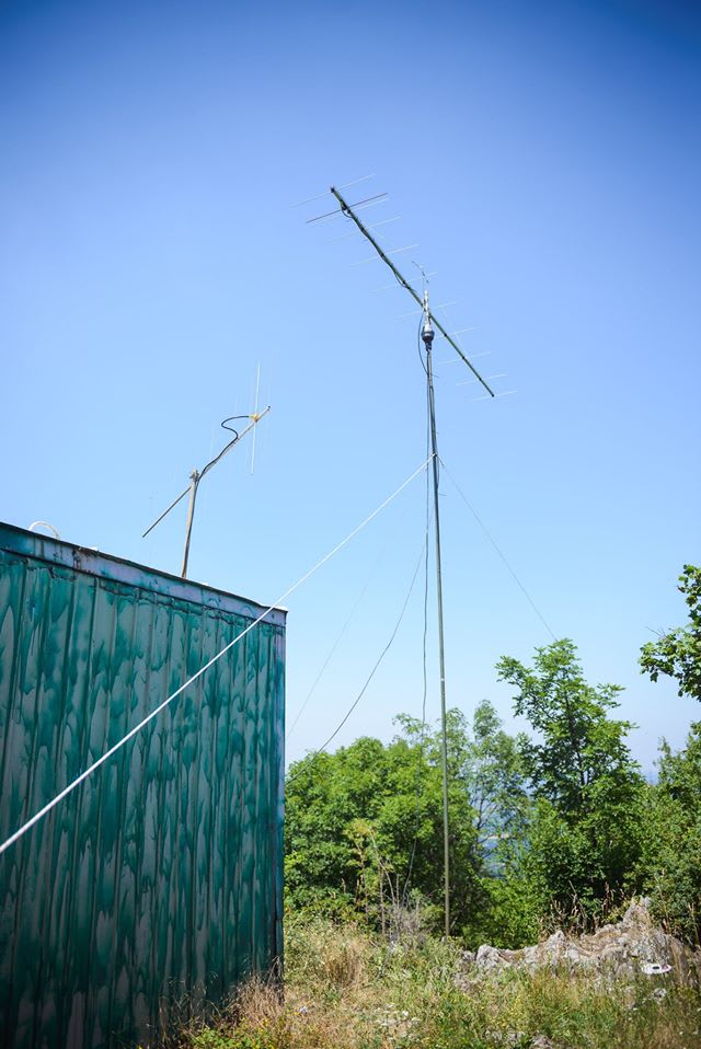 Design hf vhf uhf antennas by Serbia_gain | Fiverr