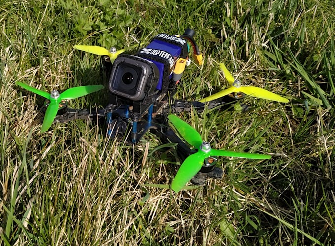 Custom build or repair an fpv drone by Lars_fpv | Fiverr
