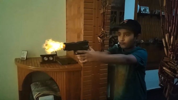 Add realistic gun fire visual effects with finest details by Sinnans ...