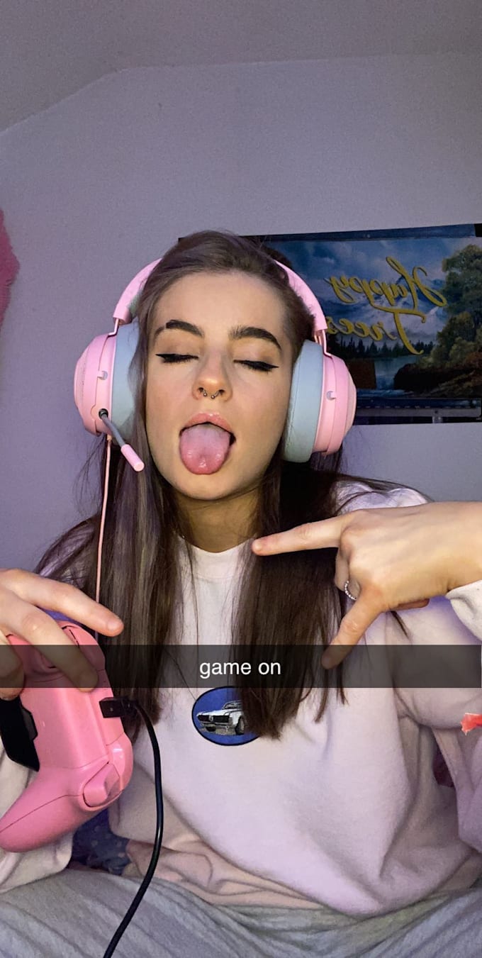 Play xbox with a girl and join in on my streams by Missmillyj_ttv | Fiverr