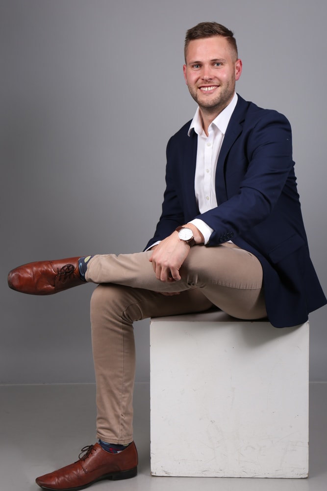 Be your male model for your product by Mjstevo91 | Fiverr