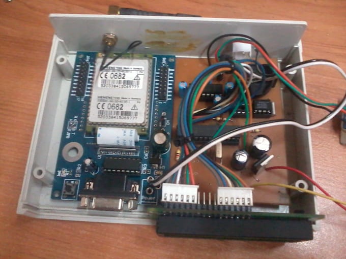 Design and code your project with a pic microcontroller by Samapriyae ...