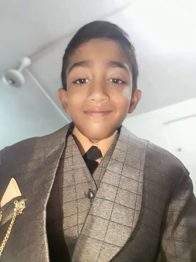 Make perfect logo for you by Muhammadhuss191 | Fiverr