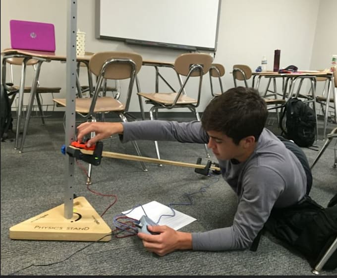 Help you in physics, maths, and calculus by Stem_team | Fiverr