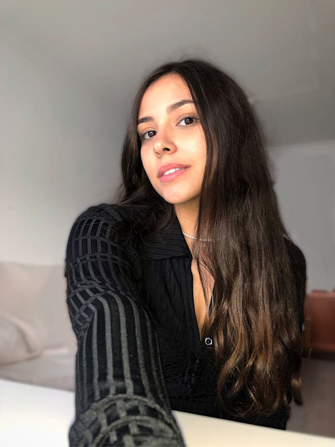 Be your female model by Kathe_fiverr | Fiverr