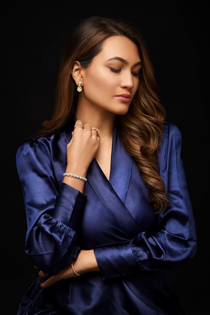 Do professional and high end portrait image editing to industry levels ...