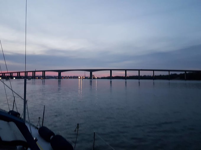 Provide first class writing for any article you wish by Pauldelvecch519 ...