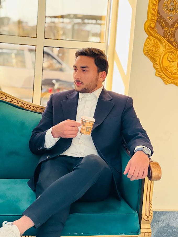 Do your portrait aficent and looking good by Helloby428 | Fiverr