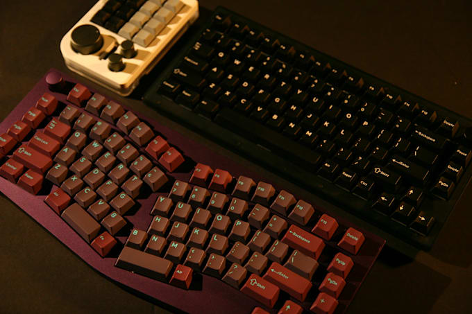 Build you a custom mechanical keyboard by Yrense | Fiverr