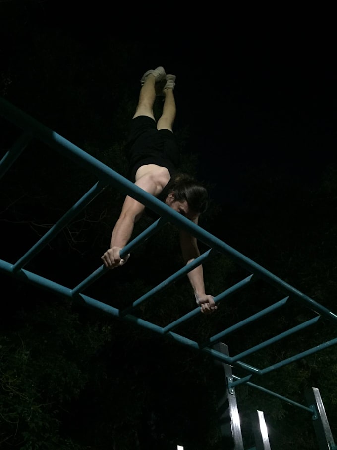 Create custom calisthenics workout routine based on your fitness level ...