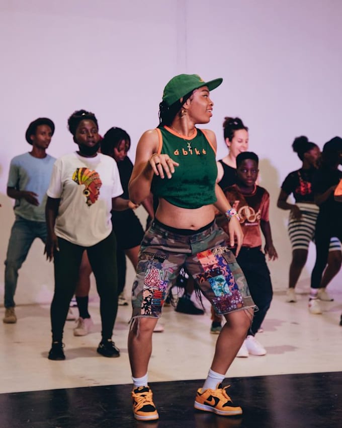 Tiktok dance, tik tok dance, dance video, tik tok, dance by Midedave ...