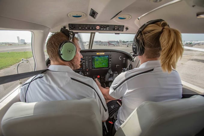 Teach you how to fly or do atc on vatsim by Zmn1905 | Fiverr