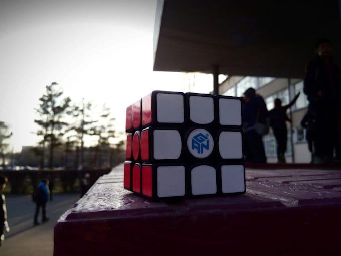 Teach you how to solve a rubiks cube fast by Daniyalsul | Fiverr