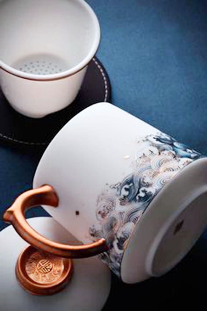 Create a custom coffee mug design by Carolinayy | Fiverr