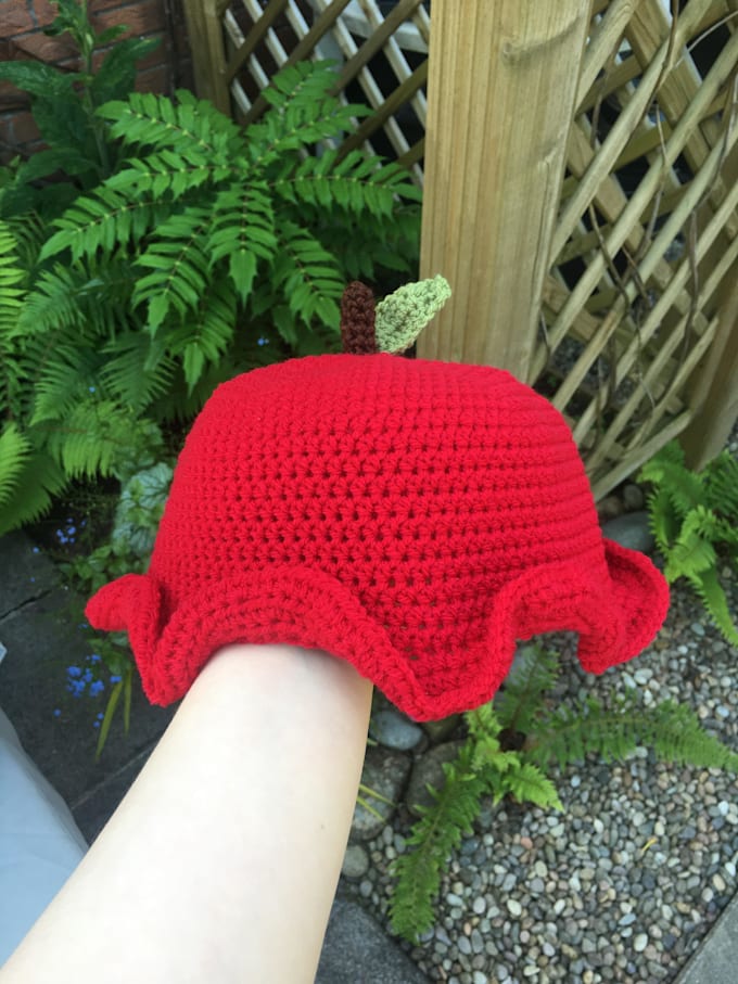 Crochet bulk apple hat by Hannah_5 | Fiverr