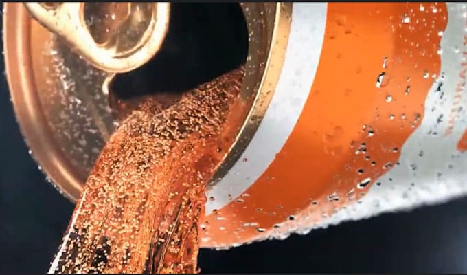 Render realistic 3d water simulation, 3d product animation, water fluid ...