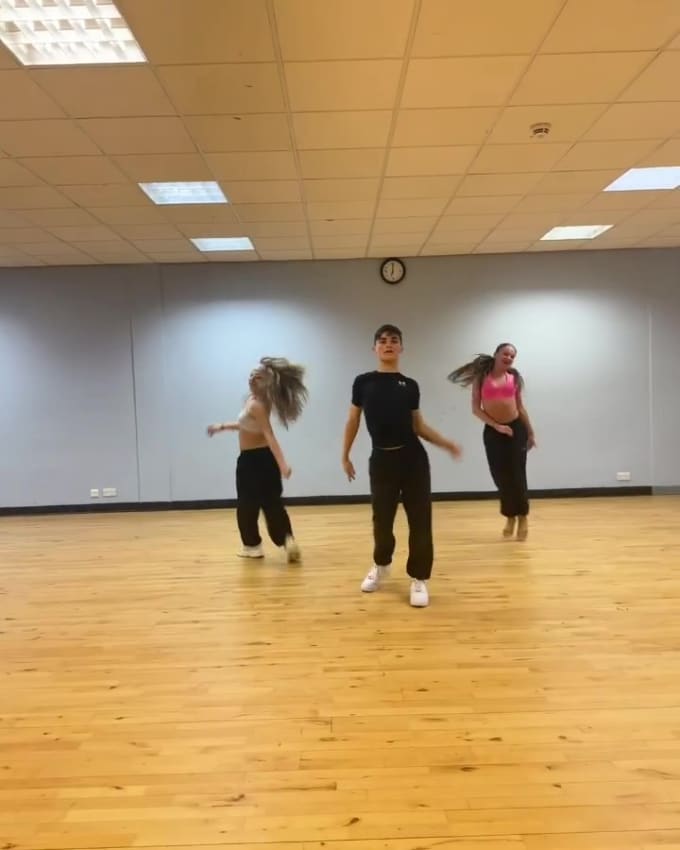 Make Tik Tok Twerk Dance Video Reels Dance Video Viral Dance To Your