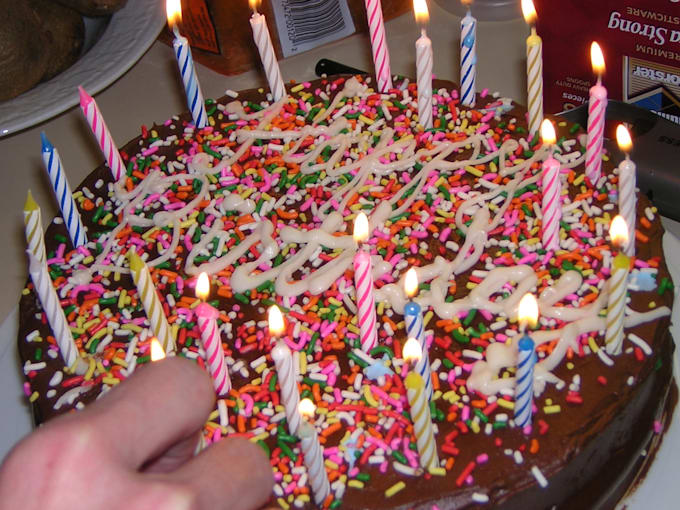 Sing opera style happy birthday by Horndavb | Fiverr