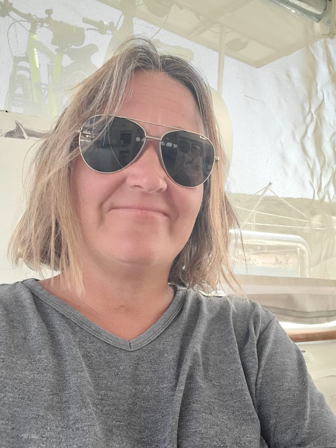 Offer a professional, error free service to guarantee you what you need ...