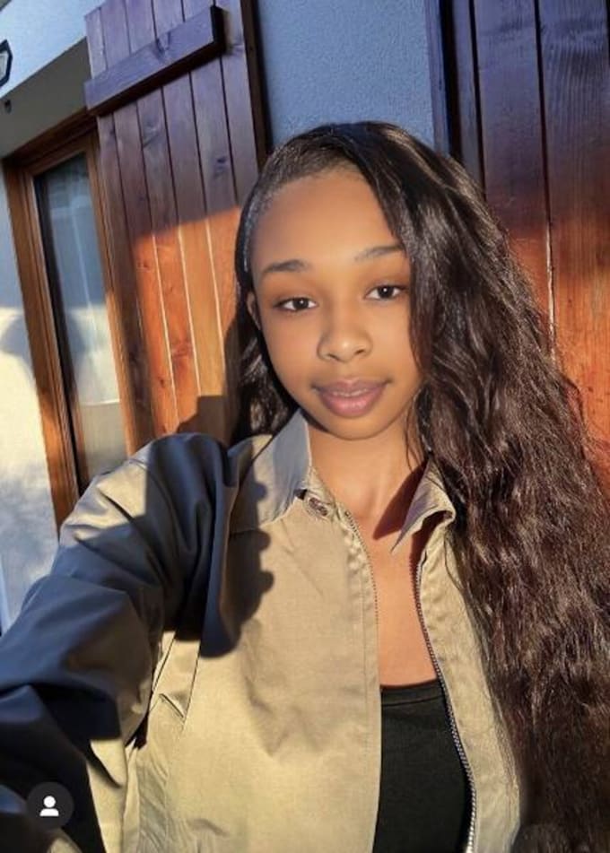 Be your best female model, cosplays, fashion runaway model for product ...