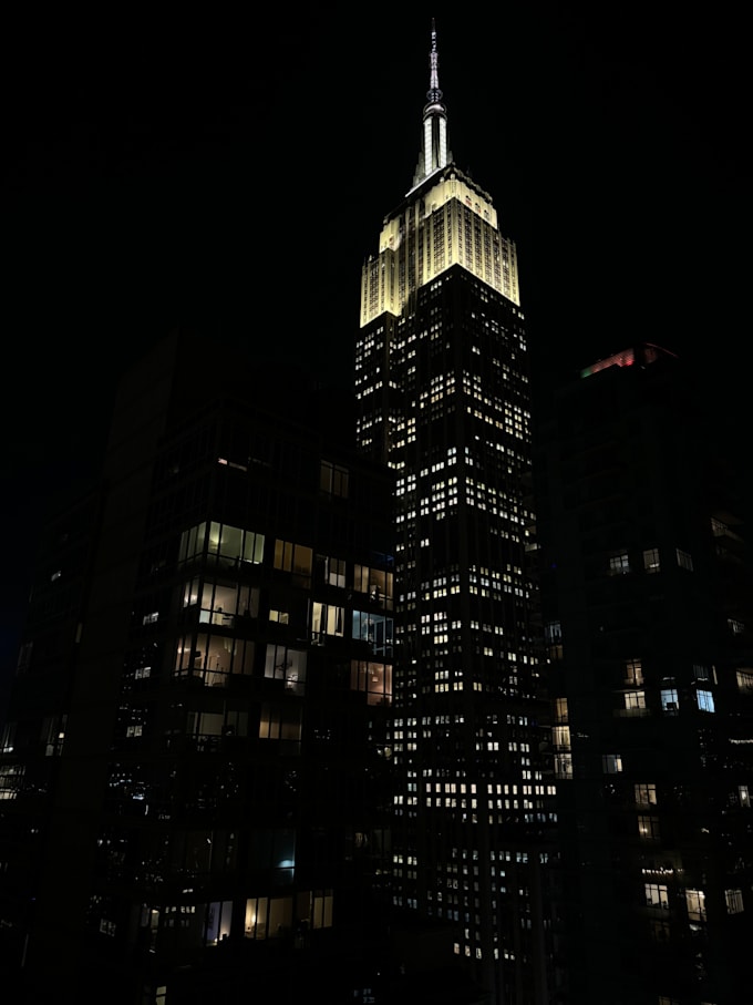 Build a communications strategy, including media and influencer ...