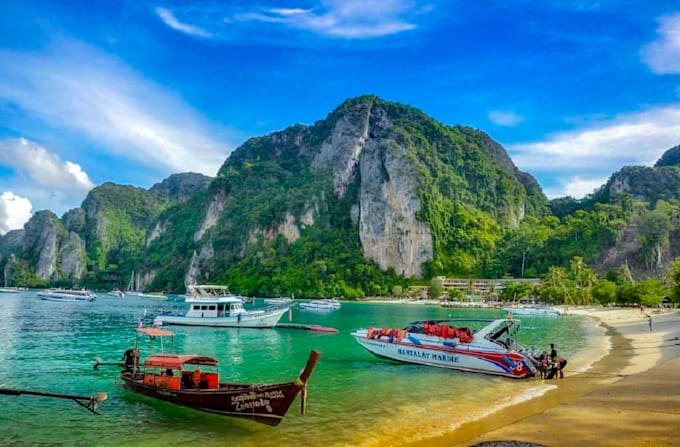 Customized travel itinerary for any destination by Alexilliams | Fiverr