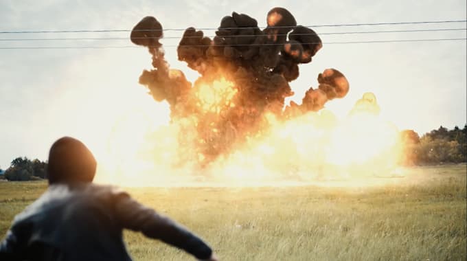 Add special effect, visual effects, fire explosion, smoke destruction ...