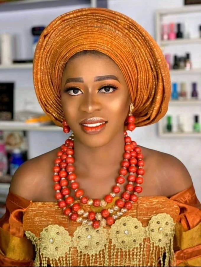 Be your best female model by Linda_model | Fiverr