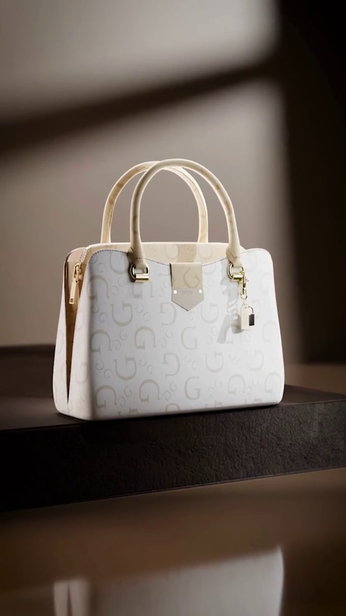 Create 3d bag animation 3d bag pack 3d bag 3d bag design 3d product ...