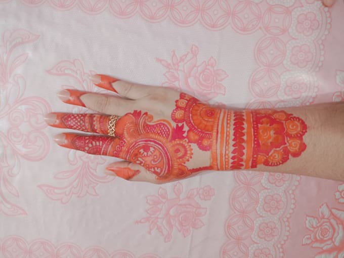 Create custom henna designs and unique hand art templates by ...