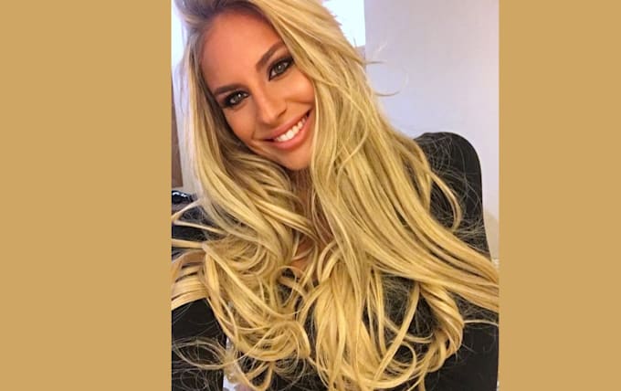 Be brand female model for social media ads in english by Merandeso | Fiverr