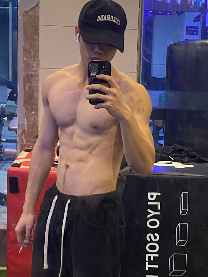 Create a personalized fitness plan for fat loss, muscle gain, and ...