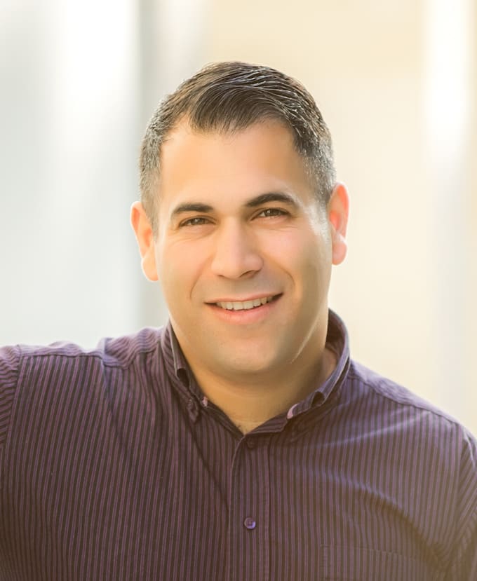 Provide psychological counseling and advice to help you solve a problem ...