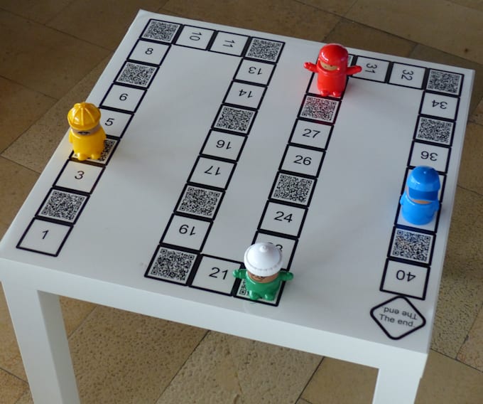 Creating a board game based on the interactivity of qrcodes by Mdw8670 ...