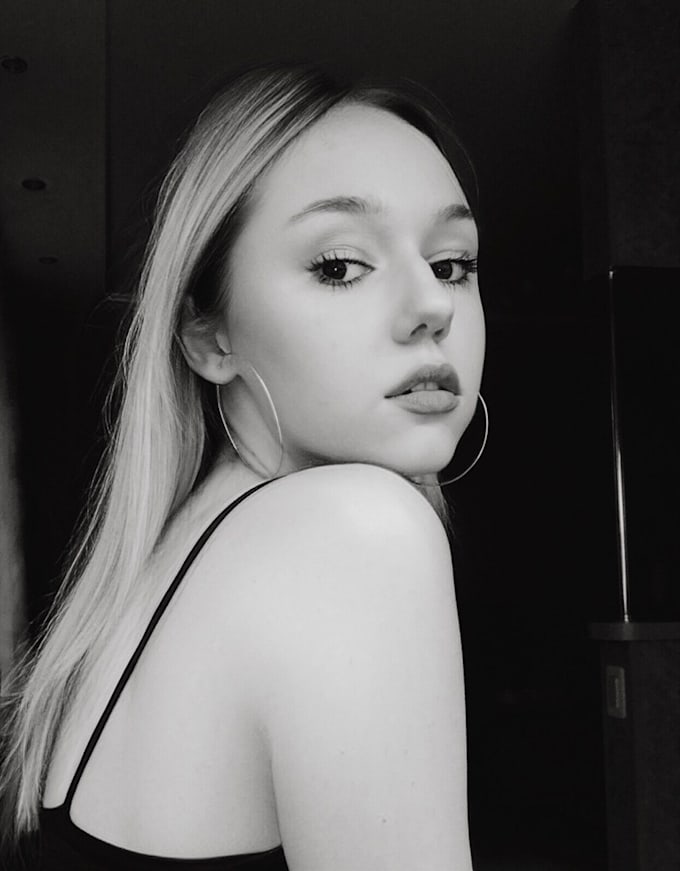 Be your brand ambassador product female model by Kattarrsis | Fiverr