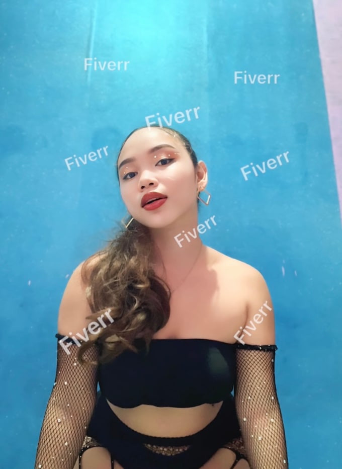 Do Modeling Product Review And I Can Be Your Filipina Model By Mavyvallente Fiverr