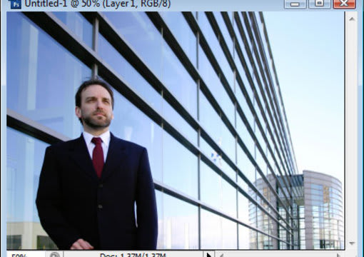 Cut out 2 pictures to make them have a perfect transparent background ...