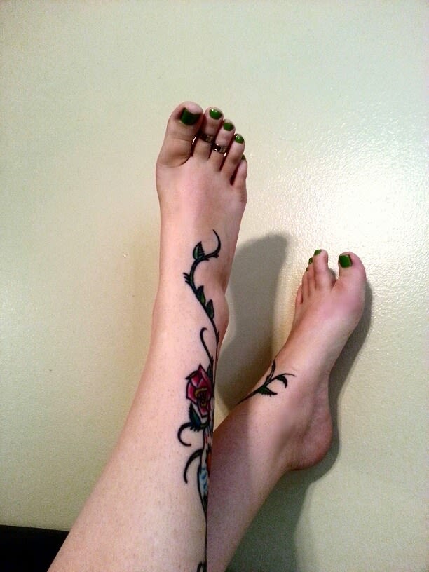 Take 5 personalized photos of my feet for you by Goddessmara | Fiverr