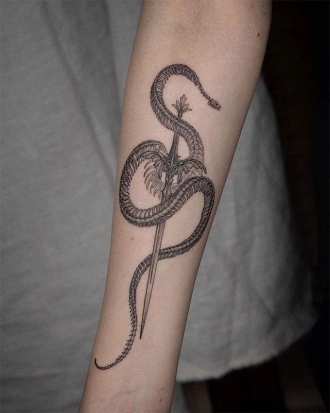 Create draw your amazing custom tattoo design by Quaduction | Fiverr