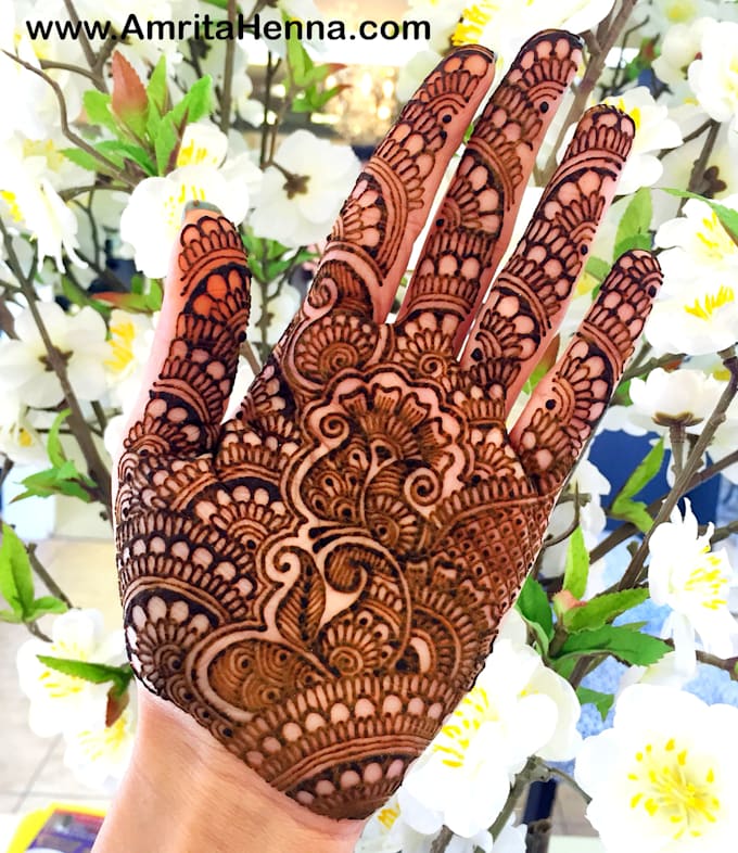 Make beautiful mehndi designs by Prachih