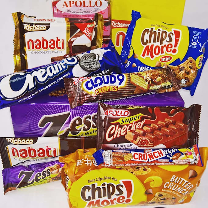 Send you mixed of snacks from malaysia in boxes by Adamloh