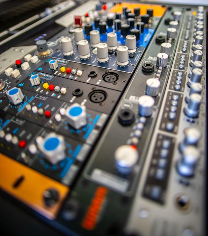 Master your songs with the best plugins and premium analog gear by ...