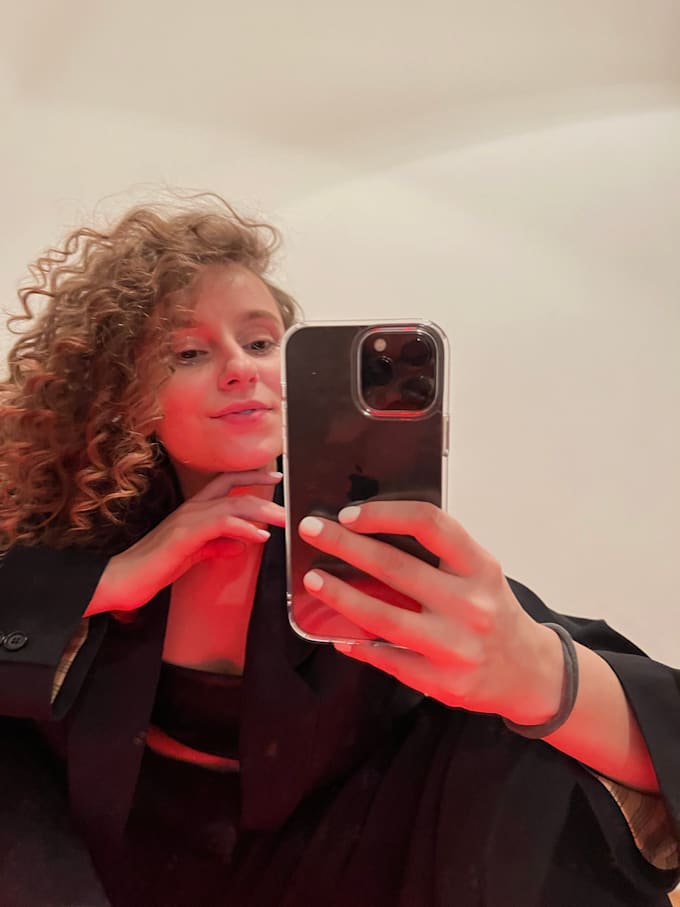 Be your female singer by Rimma_h | Fiverr