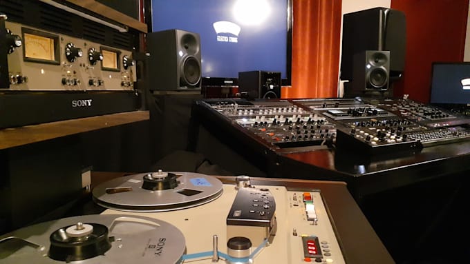 Add real tape flange sfx to your audio by Timdolbear | Fiverr