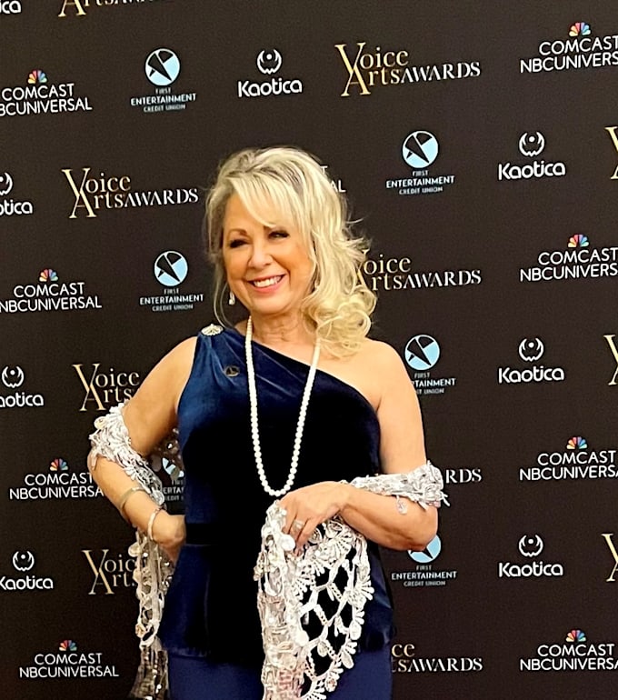 Record a red carpet style announcement for your event by Crosspen4281 ...