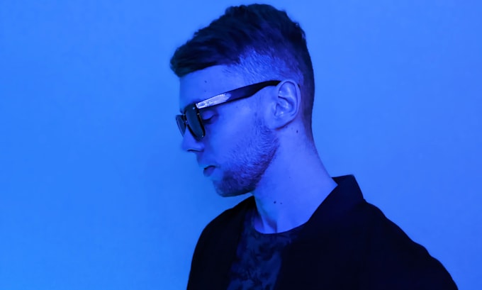 Sing and record male pop, rnb, rock or edm vocals, singer by Vlad ...