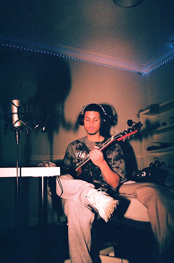 Be your male rnb pop soul singer songwriter and producer by Jacobwatty ...