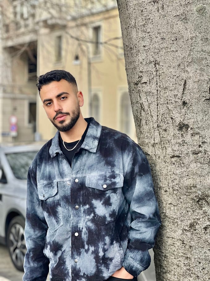 Do a male voice over in arabic fosha professionally by Kmeratmohmad ...