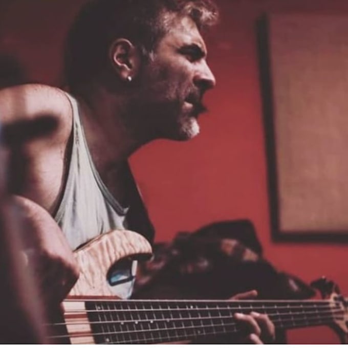 Record basses of various genres by Mundomarini | Fiverr